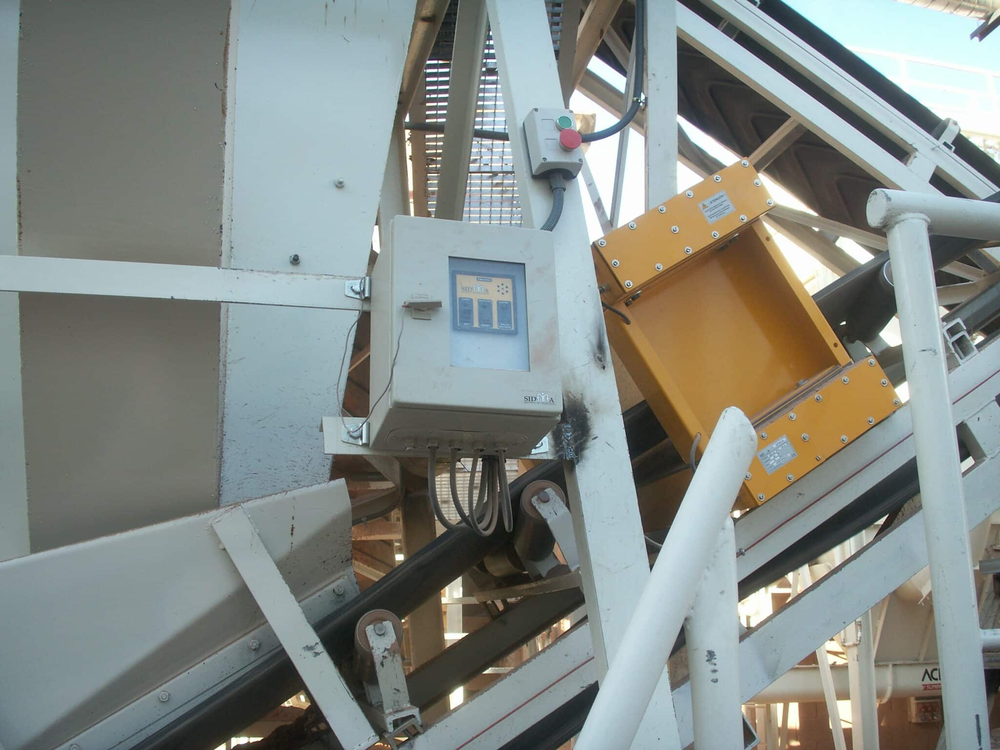 Detector de metales modelo SIF - Techsolids®